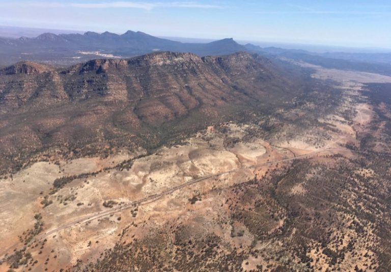 Flinders Ranges from the air • Flinders Ranges Field Naturalists